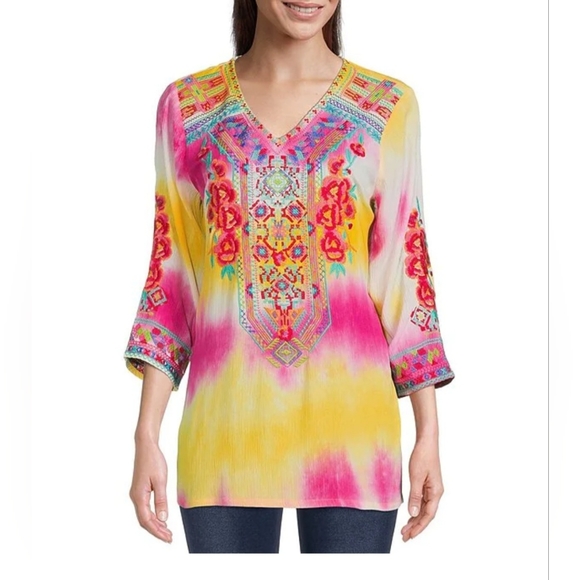 Calessa | Tops | Calessa Vneck 34 Sleeve Crinkle Tie Dye Embroidered ...